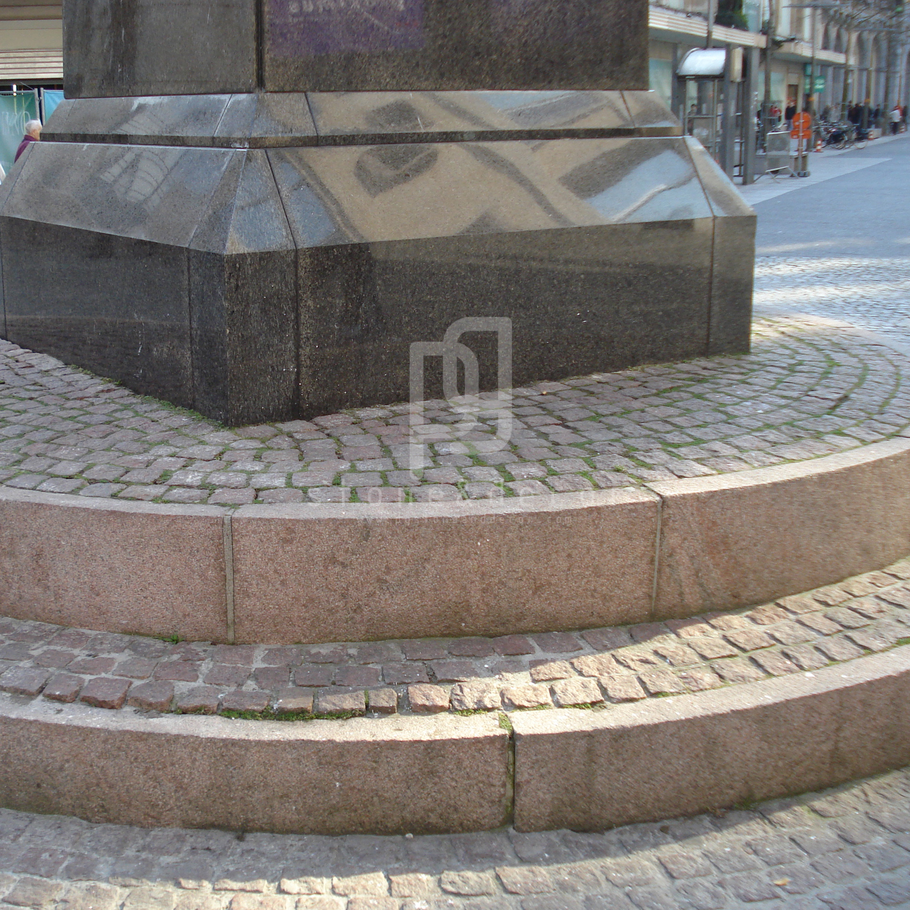 Red Granite Cobblestone | PG Stone & Decor