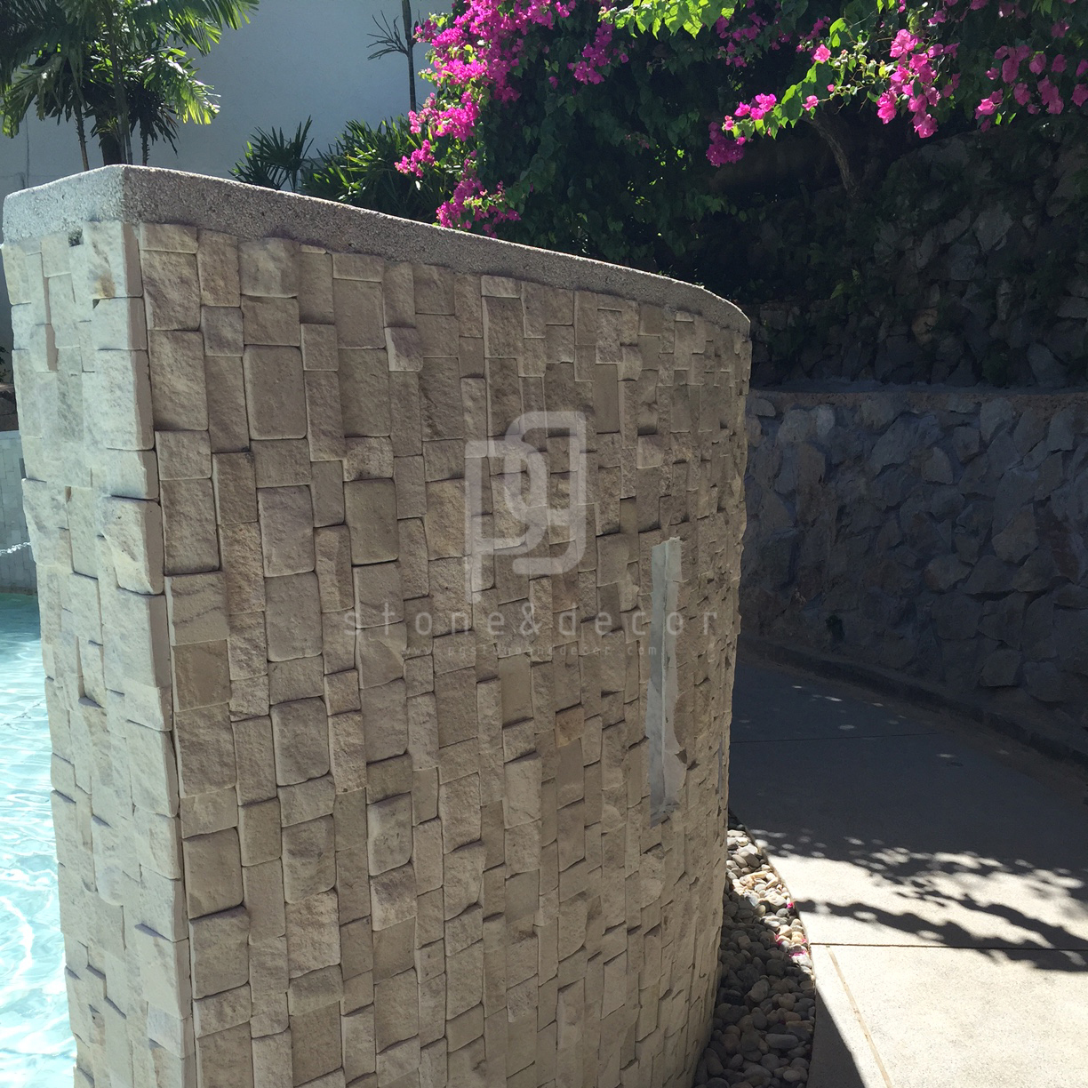 White Classic Interlock | PG Stone & Decor