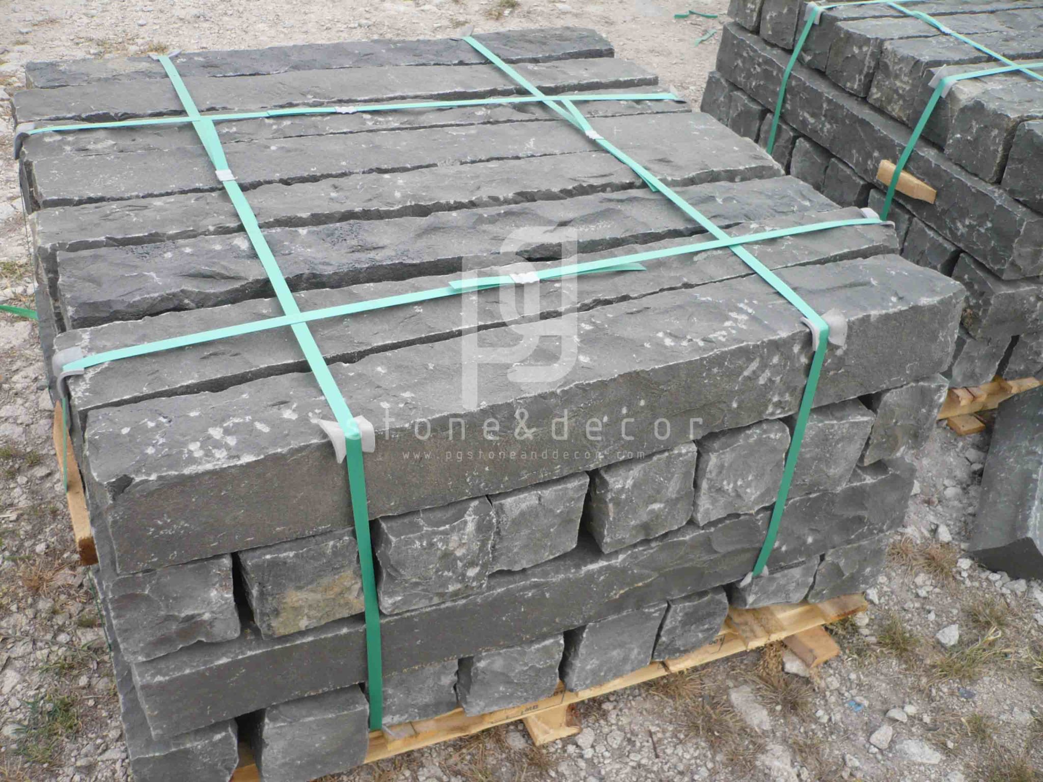 Basalt Cobblestone | PG Stone & Decor