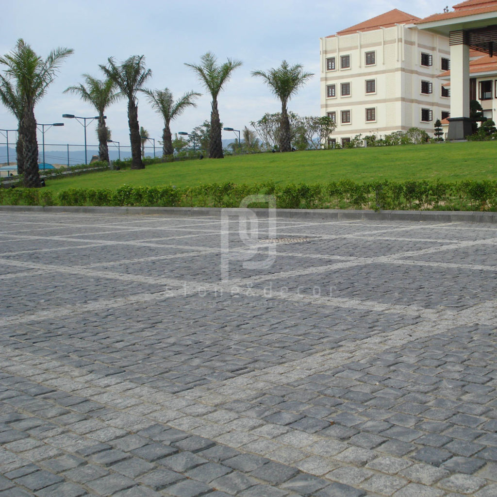 Basalt Cobblestone | PG Stone & Decor