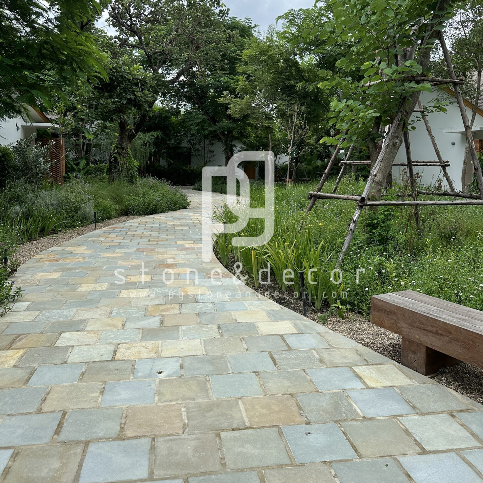 French Pavement | PG Stone & Decor